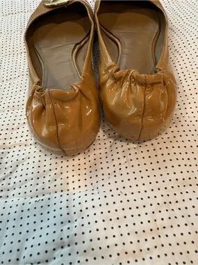 Tory Burch | Shoes | Tory Burch Caramel Tan Leather Ballet Flats With ...